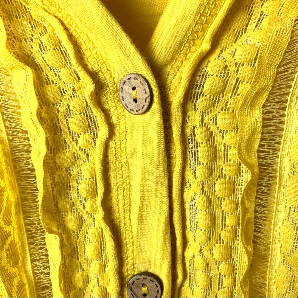 Bohemian Gigio’s Lace Yellow Leather Buttoned Blouse-… - Gem